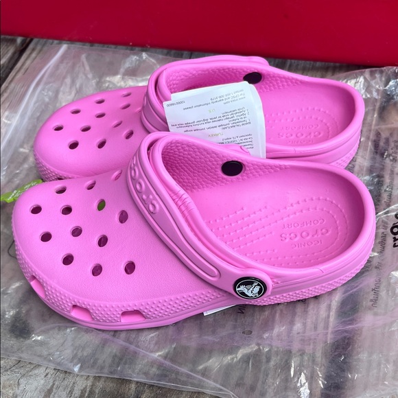 CROCS | Shoes | Crocs Kids Sandals Bright Pink | Poshmark